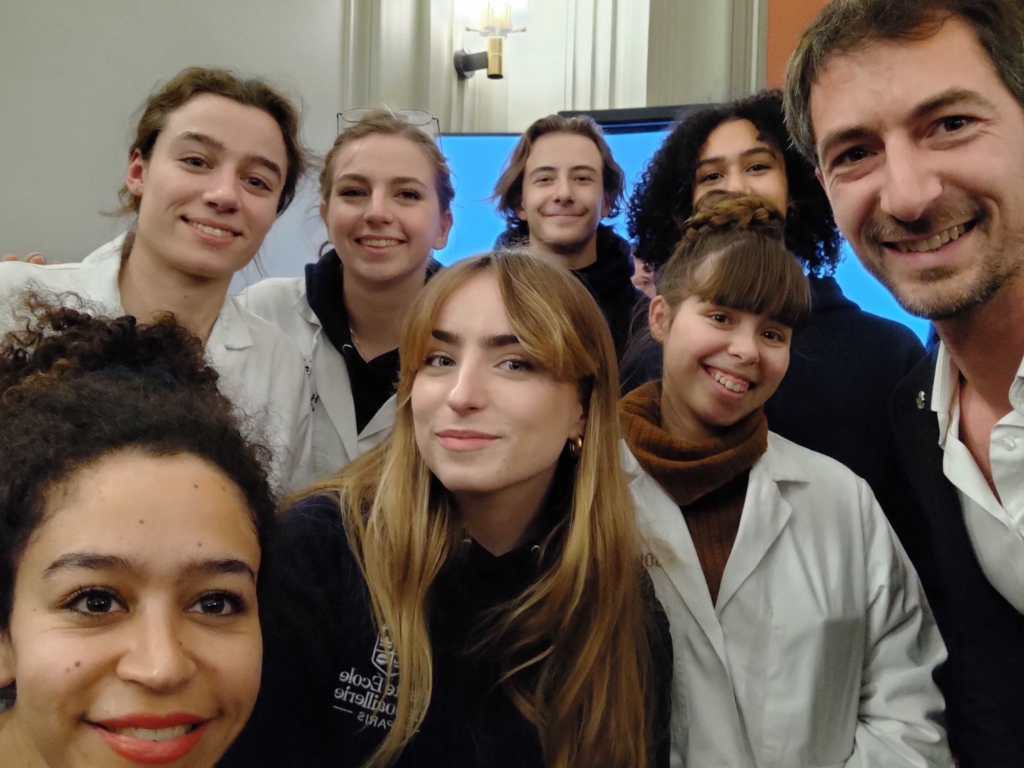 11 jeunes des QPV découvrent les métiers de la joaillerie grâce à Hello ...